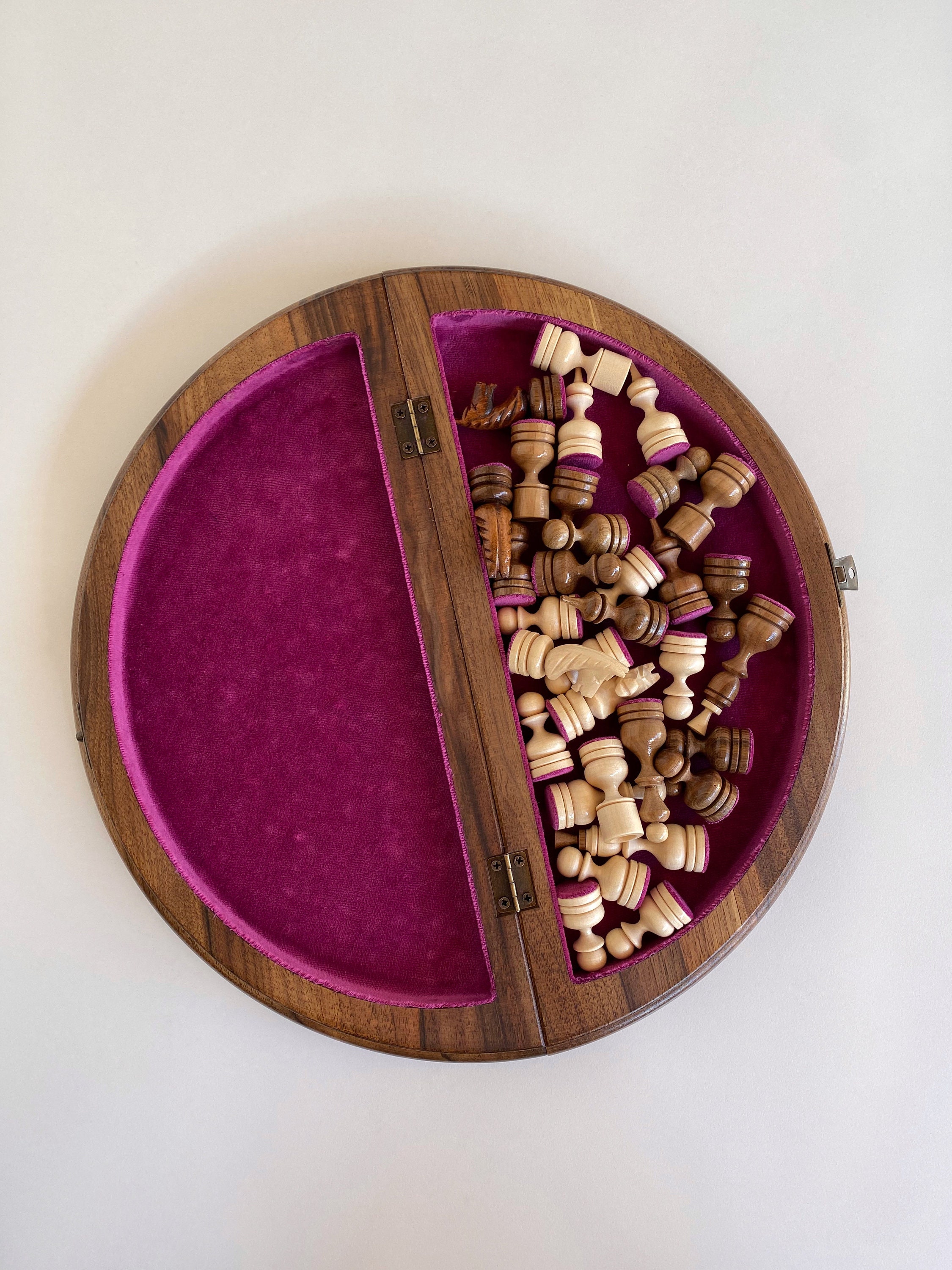 Round chess set Wooden chess game Handmade chess board | Etsy