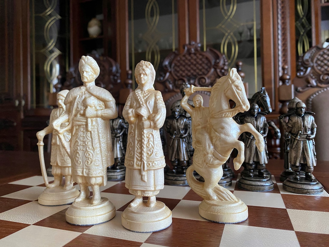 Wooden Chess Pieces in Ukrainian Style, Zaporozhian Cossacks, Original ...