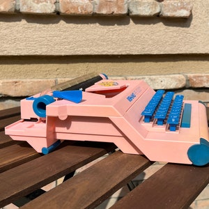 Ultra Rare MEHANO TYPE 1000 Barbie Pink Typewriter Toy, No Missing ...