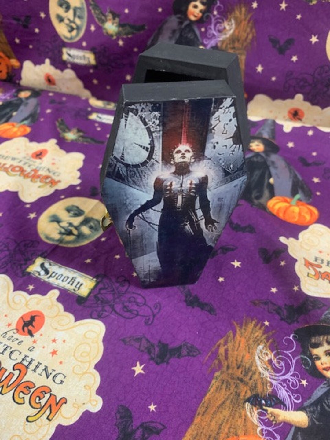 Hellraiser Pinhead Wooden Coffin Shaped Box, Horror, Halloween Decor, 6 ...