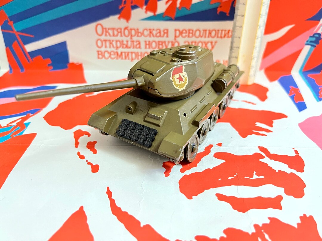 Tank Vintage USSR Soviet Toy Tank T34 1:43 Scale Stalingrad Military ...
