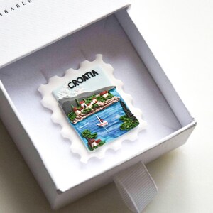 Hand Sculpted Croatia Magnet: Travel Souvenir Gift - Etsy