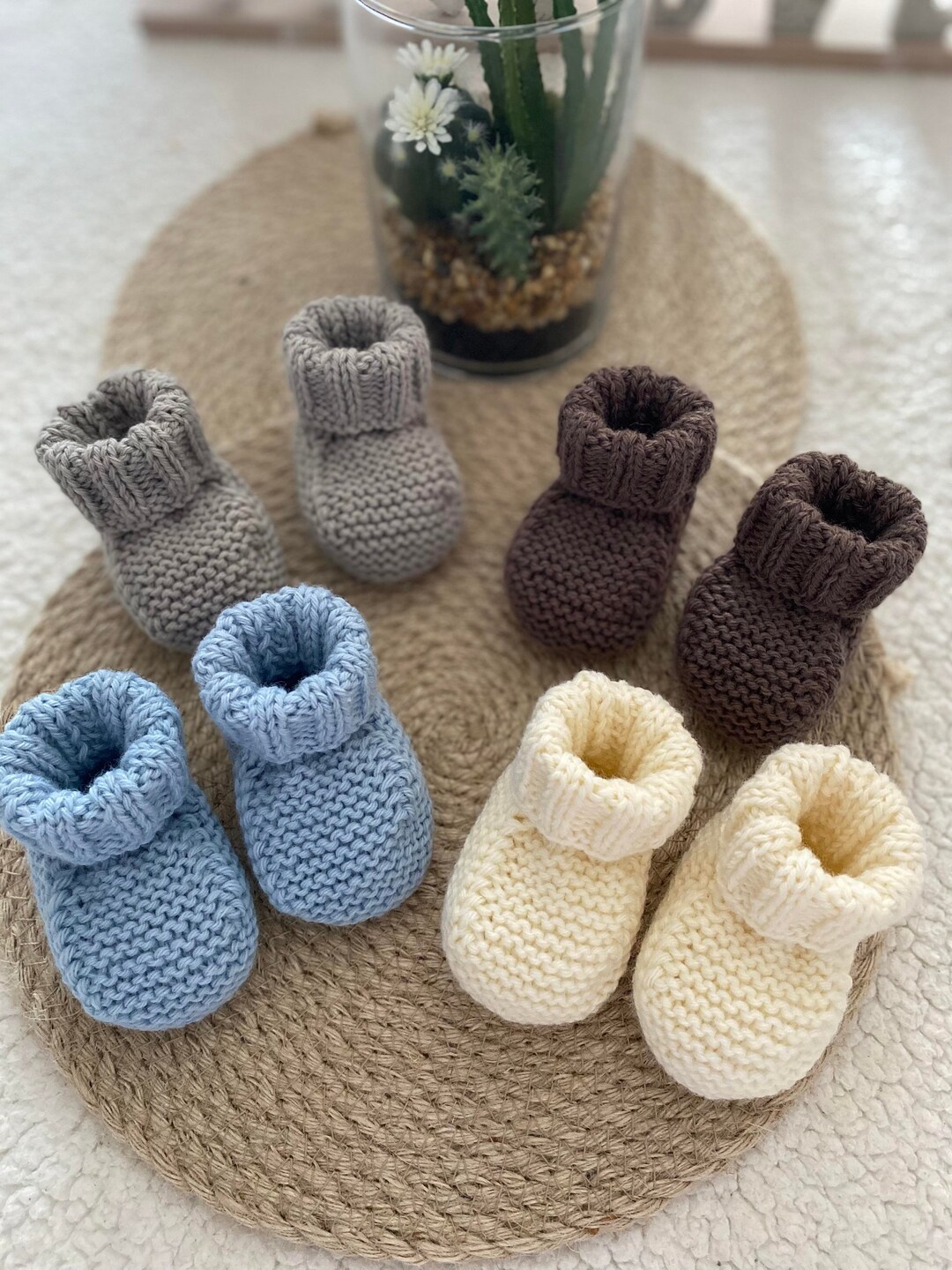 Petits chaussons en laine tricotés main, taille naissance (0/3 mois ...