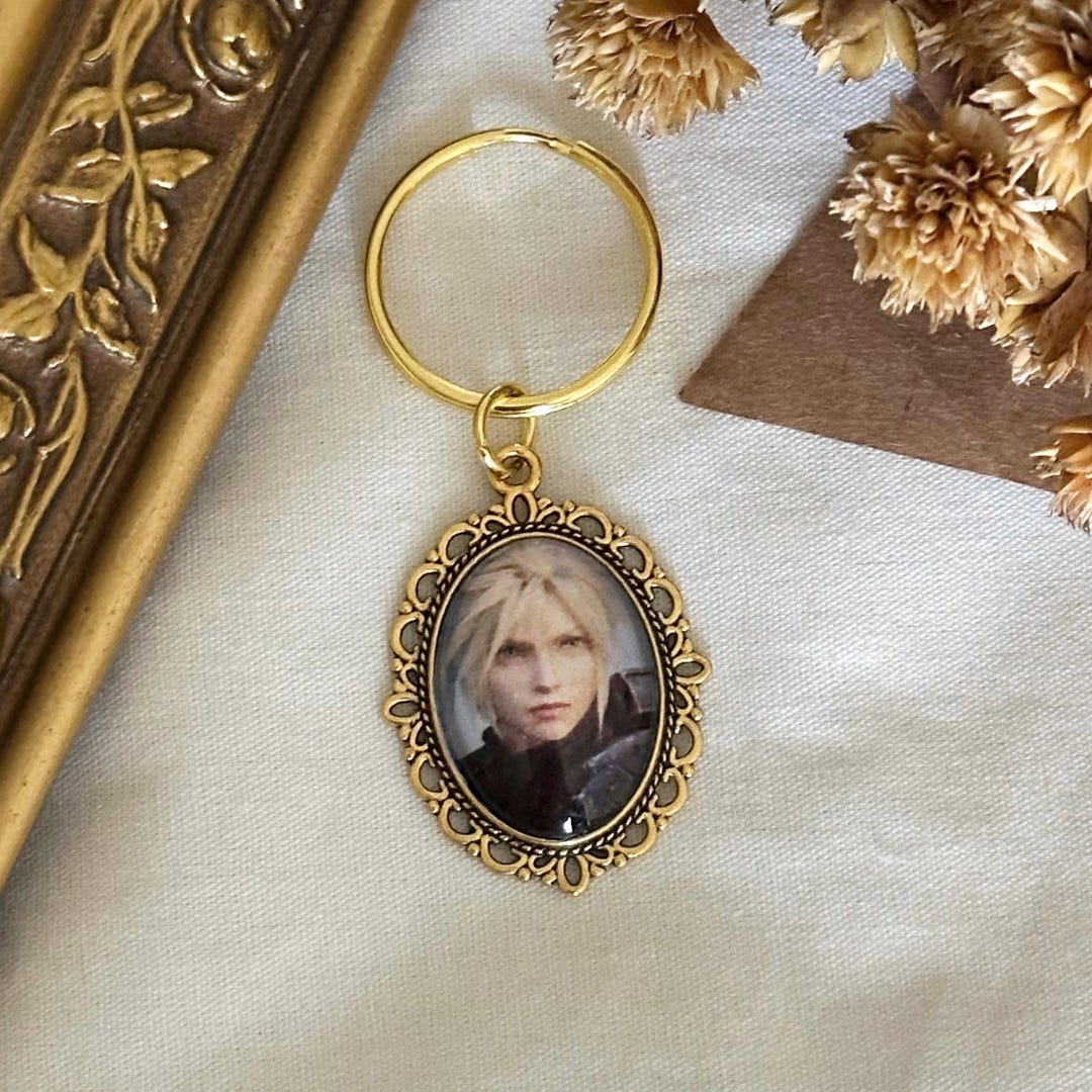 B Grade Cloud Strife Keychain | Final Fantasy VII - Etsy