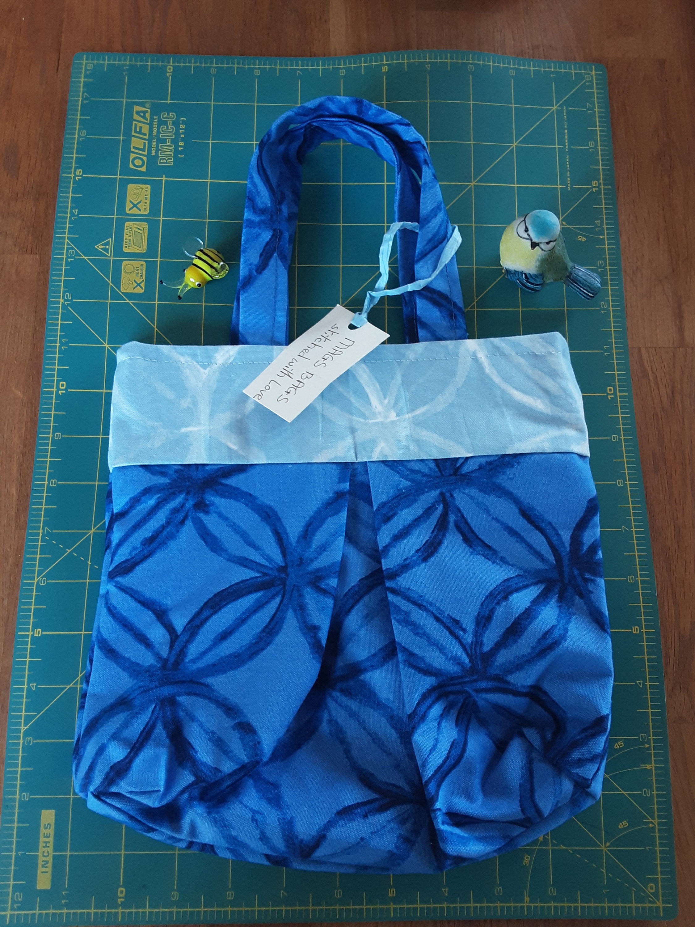 Small handmade tote bag in a quality fabric. It is in the | Etsy