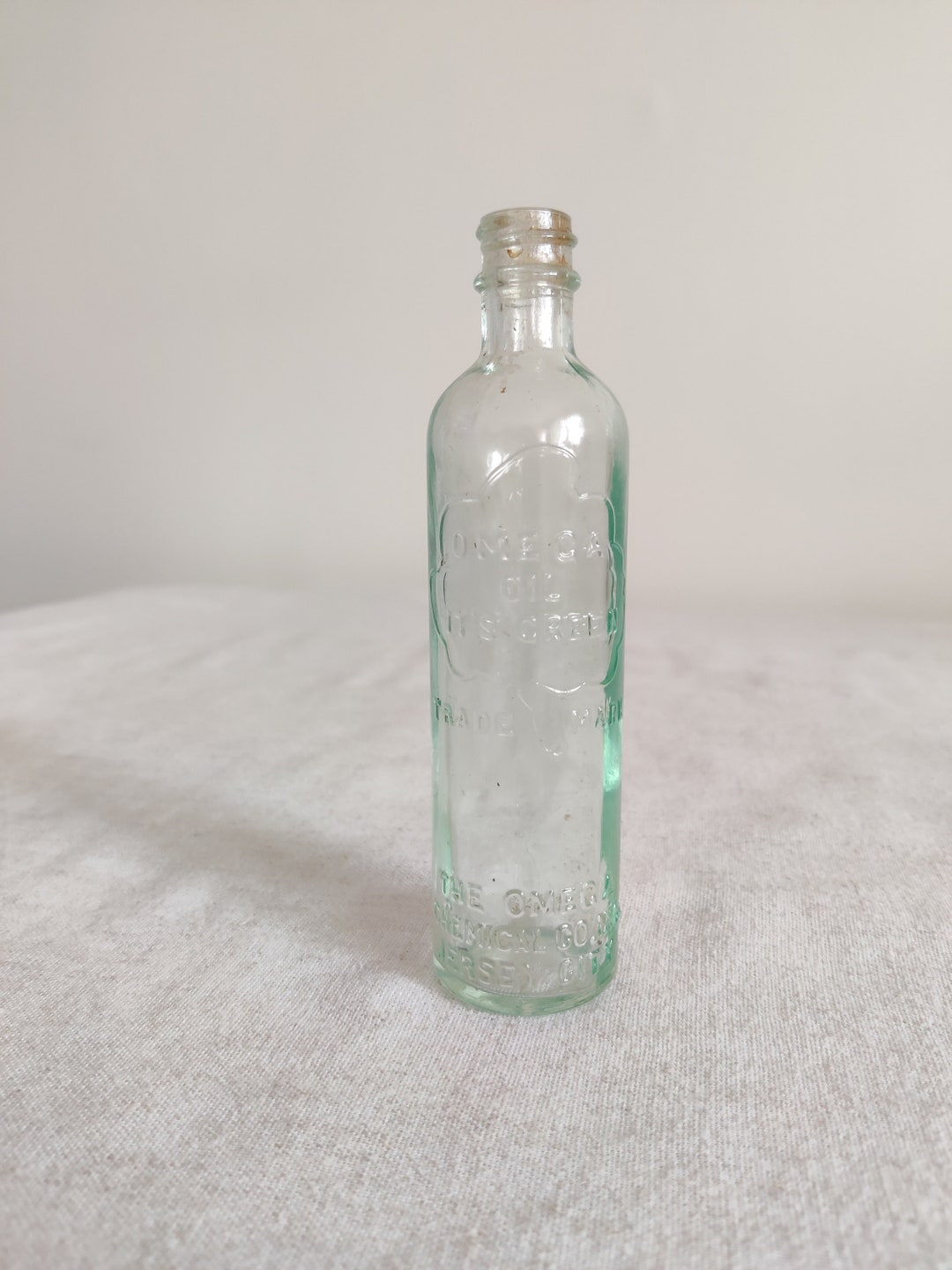 Omega Oil Bottle / Vintage Bottle / the Omega Chemical Co / Apothecary ...