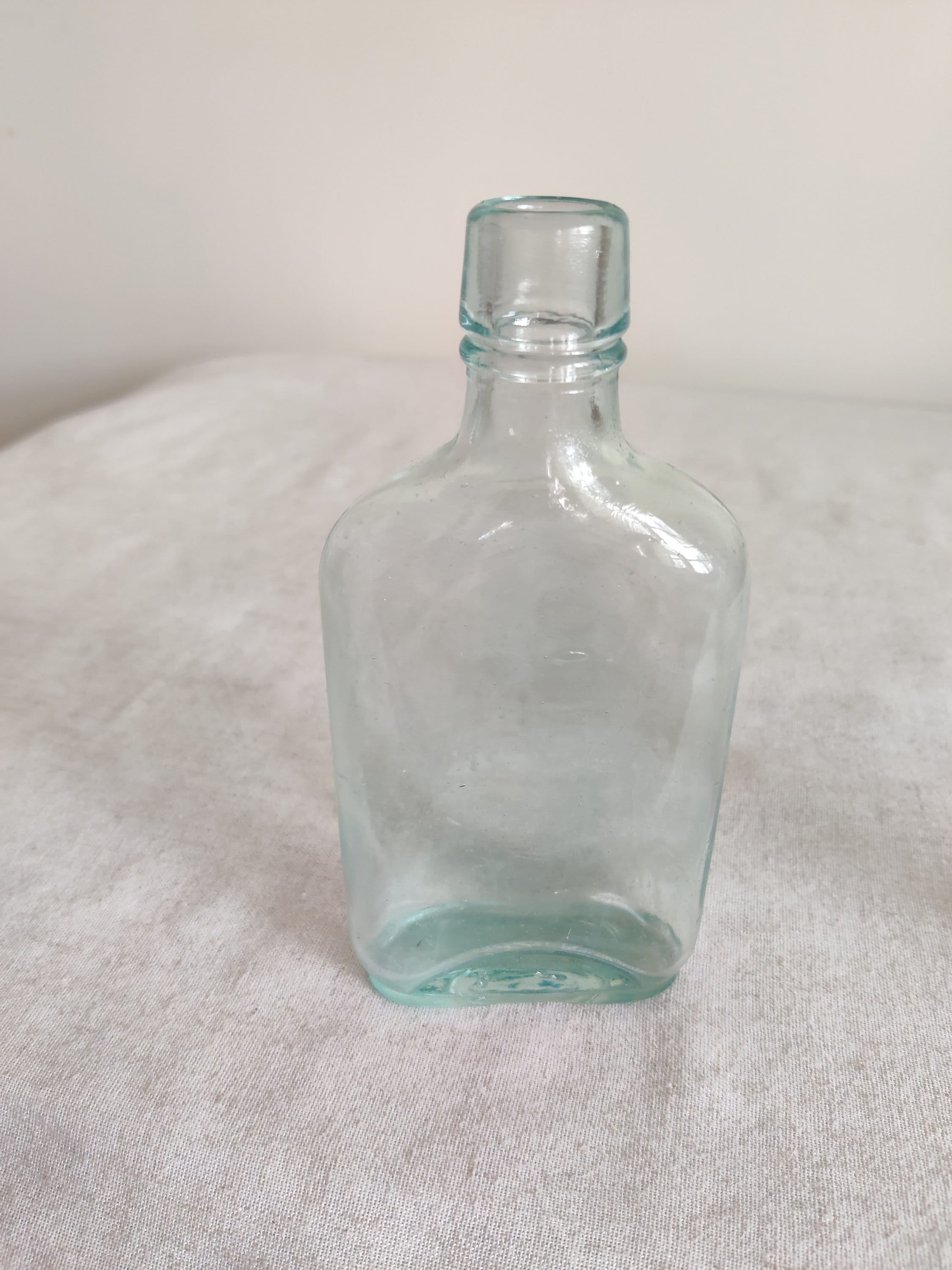 Vintage Glass Bottles / Vintage Flasks / Apothecary Bottles - Etsy