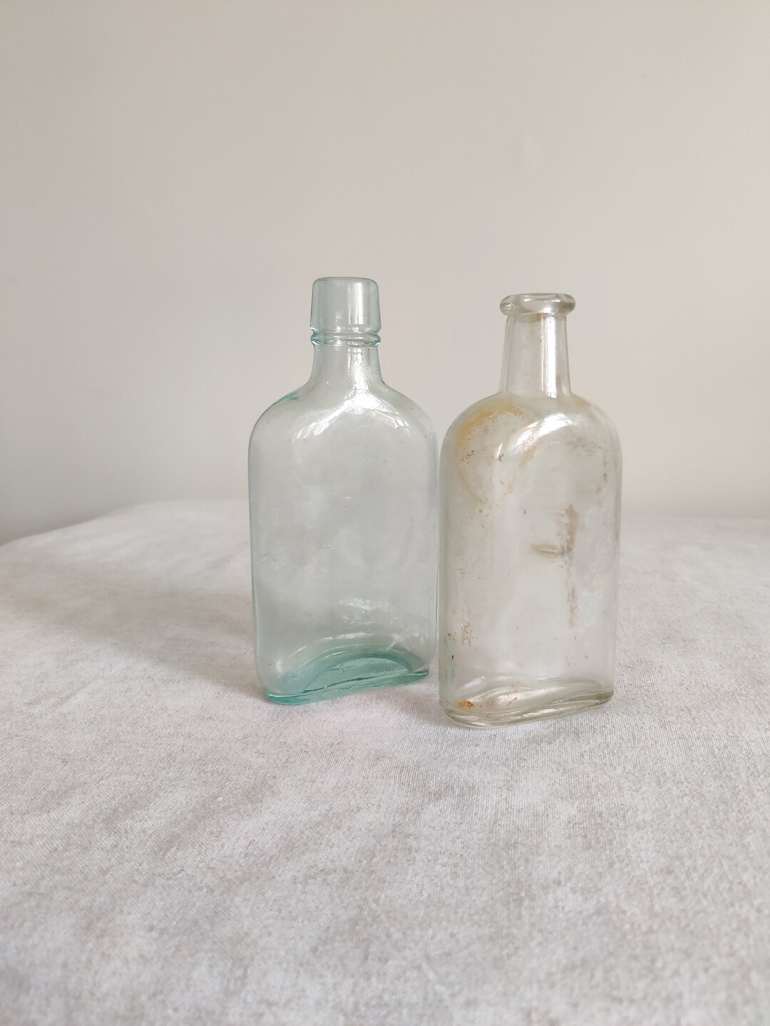 Vintage Glass Bottles / Vintage Flasks / Apothecary Bottles - Etsy