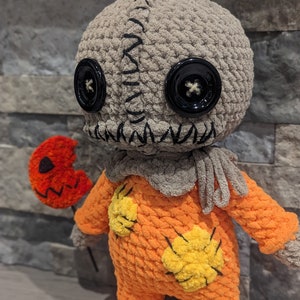 Scarecrow Crochet Plushie | Horror Movie Doll | Spooky Stuffie - Etsy