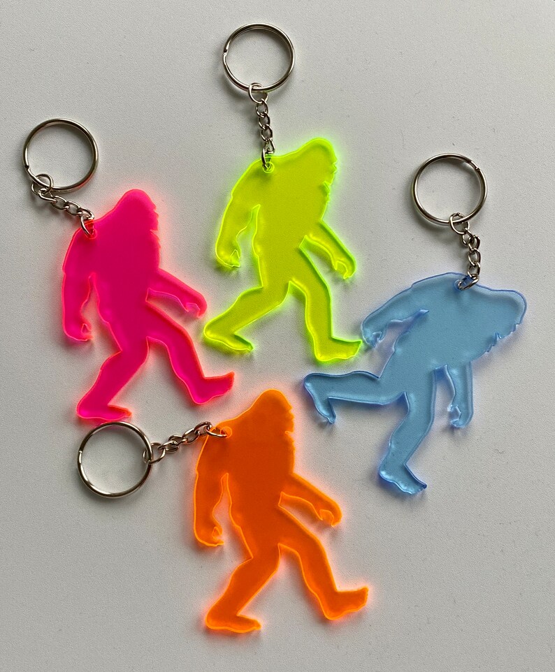 Bigfoot Keychain Sasquatch Keychain Yeti Keychain Adventure - Etsy