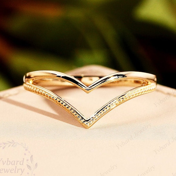 Gold Chevron Wedding Band - Etsy