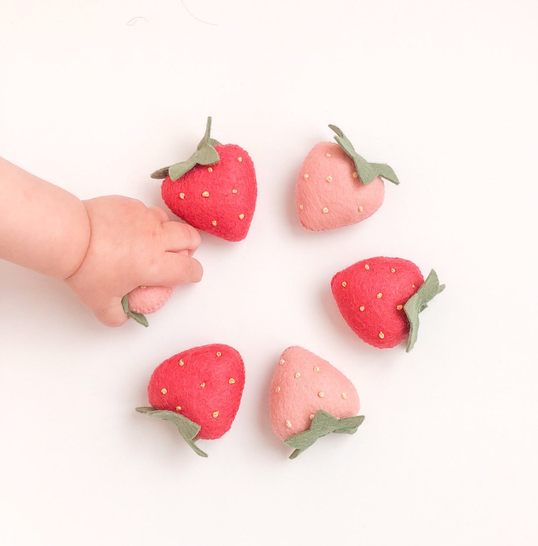 Strawberry Mobile/baby Mobile/fruit Felt Mobile/strawberry - Etsy Canada