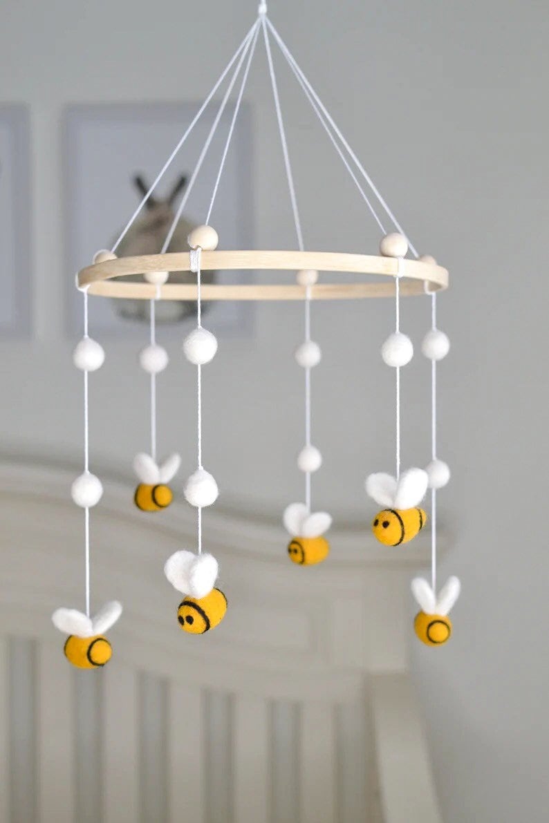 Baby Girl Mobile/ Baby Mobile/ Bee Mobile/ Handmade - Etsy