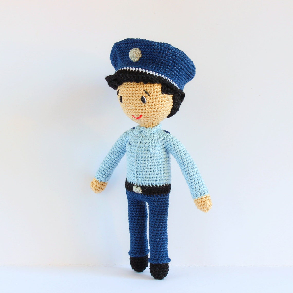 Gary the Policeman CROCHET PATTERN Amigurumi Police Officer - Etsy