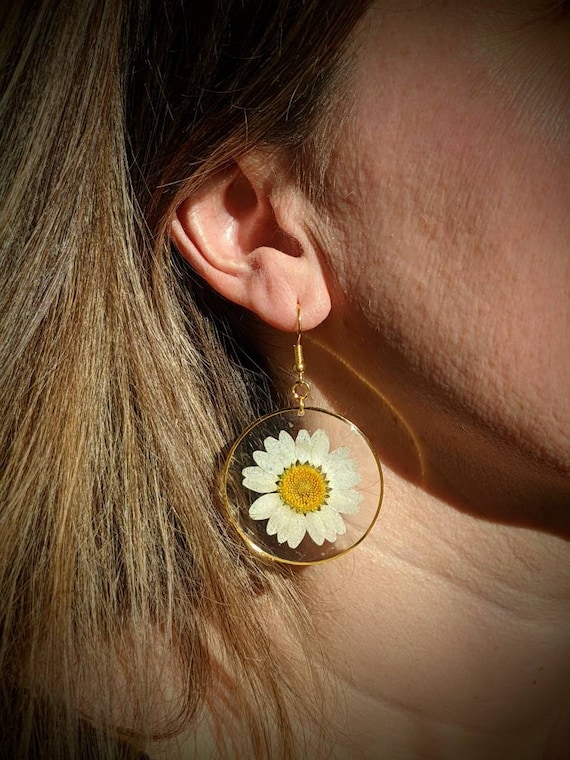 DAISY Real White Daisy Dangling Earrings Etsy