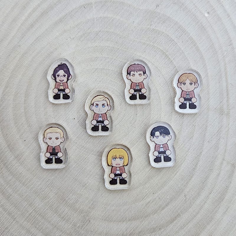 Custom Oshi Keychain - Etsy