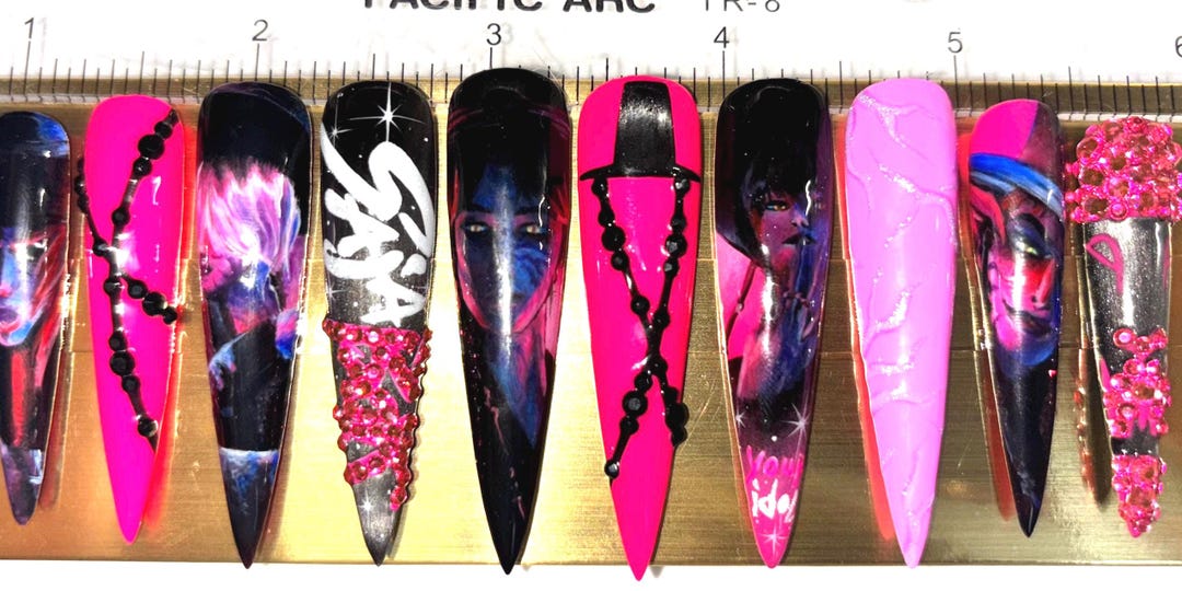 Kpop DH - Your Idol - Press Ons - Etsy Australia