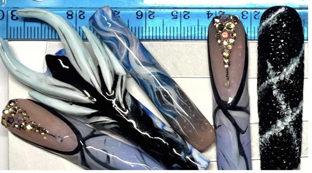 SL - Kaisel Dragon - Press Ons - Etsy