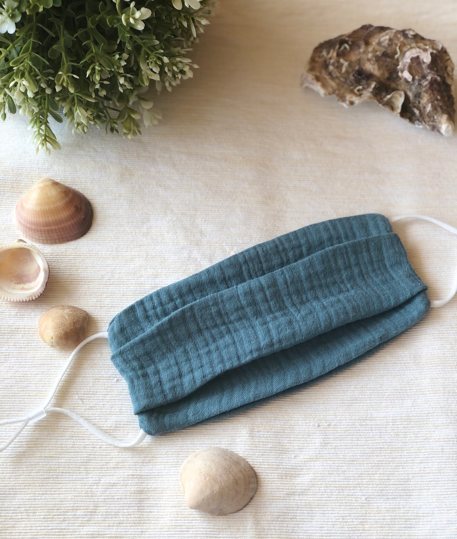 Soft Muslin Gauze Mask Adjustable Ear Loop Face Mask / Adult and Kids ...