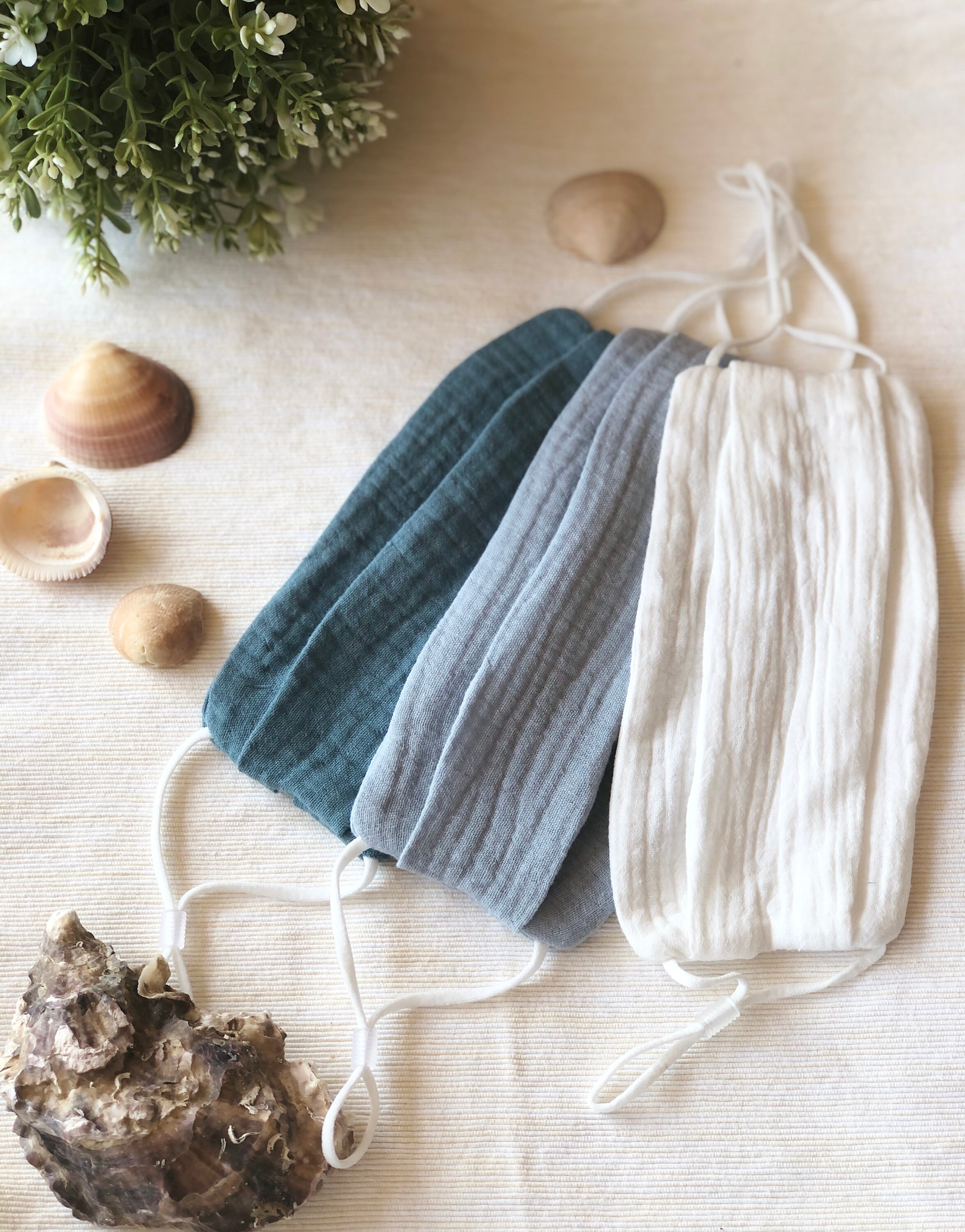 Soft Muslin Gauze Mask Adjustable Ear Loop Face Mask / Adult and Kids ...