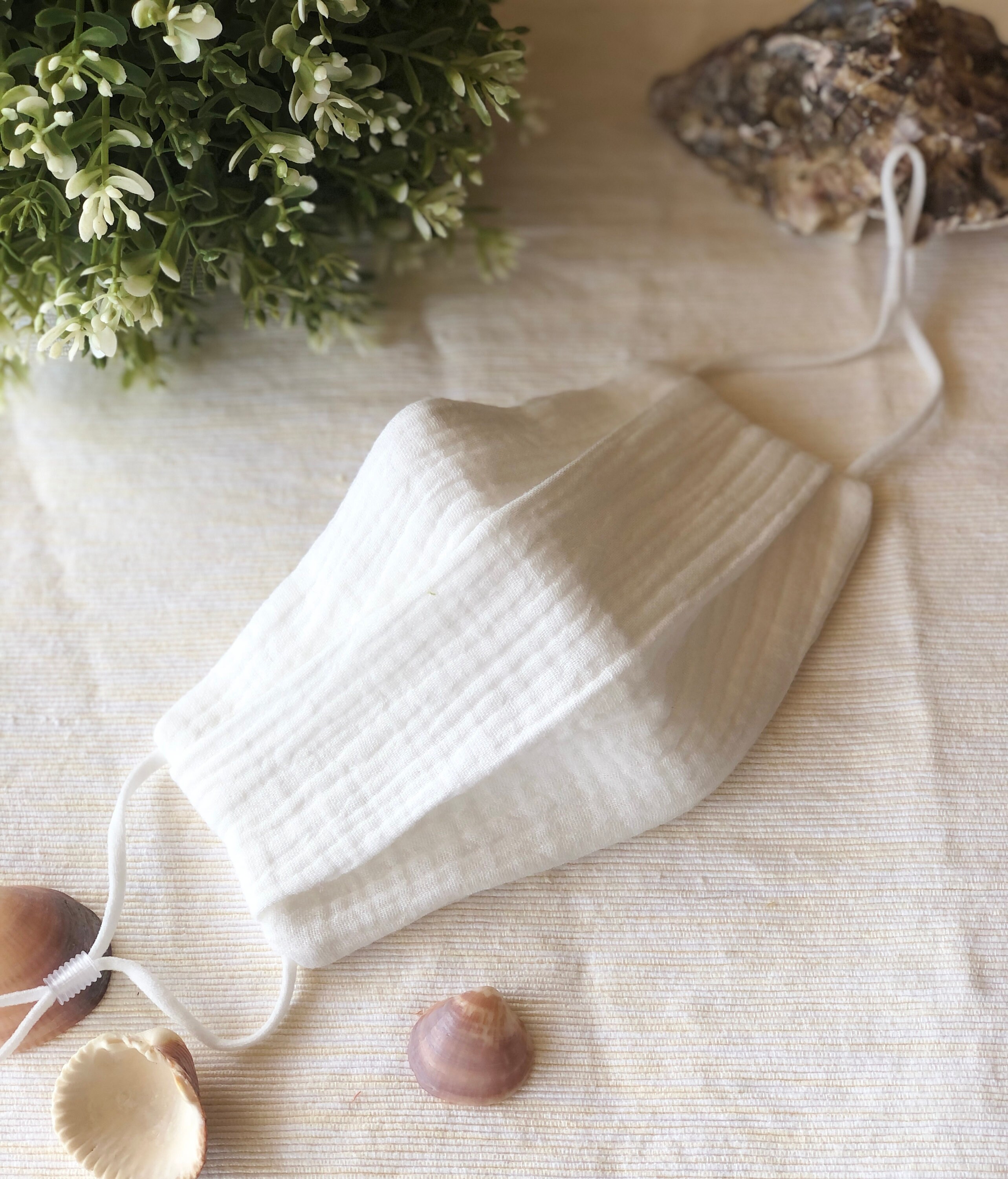 Soft Muslin Gauze Mask Adjustable Ear Loop Face Mask / Adult and Kids ...