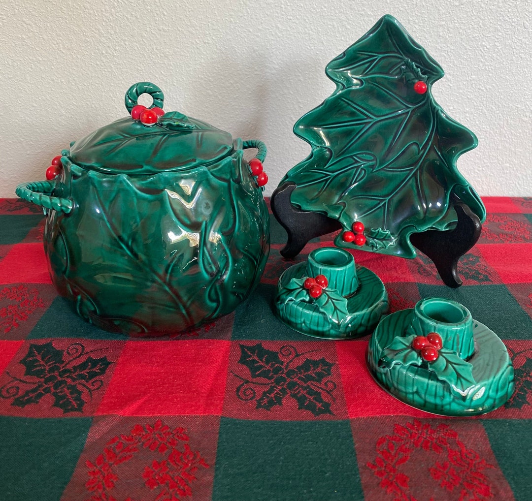 Assortment of Lefton China Holly Berry Pieces - Etsy