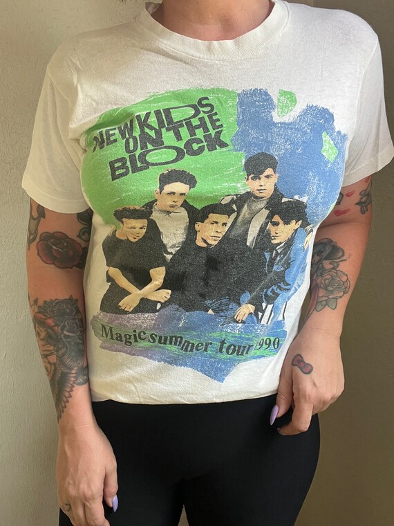 1990 New Kids on The Block Magic Summer Tour T-shirt - Gem