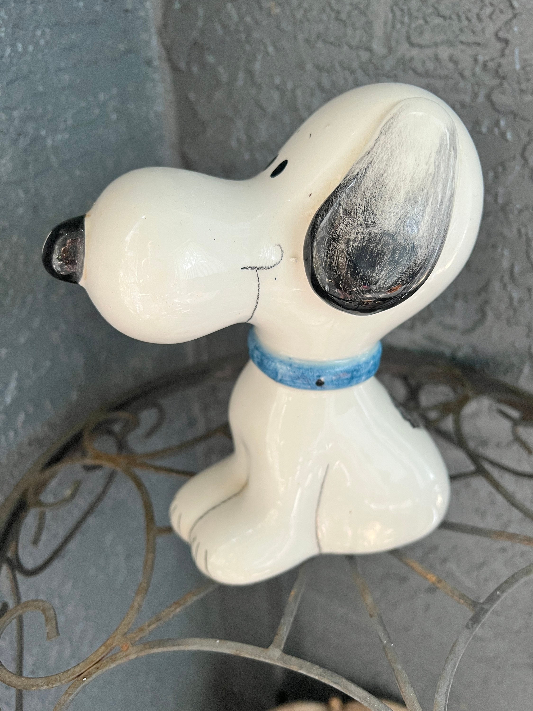 Vintage 1968 Peanuts Snoopy Ceramic Piggy Bank/ Hand Painted - Etsy