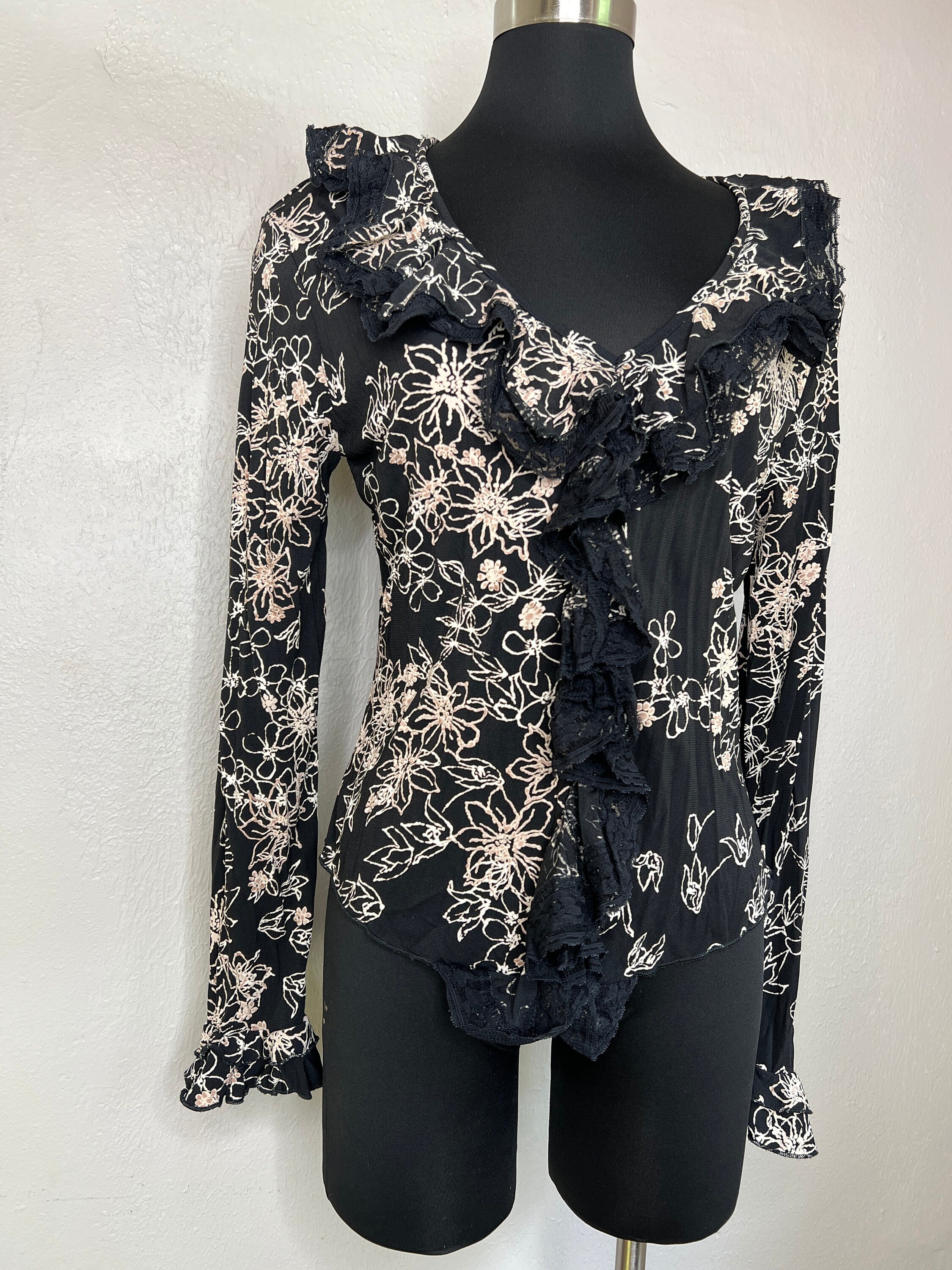 90s/y2k 2000s Rampage Ruffle Floral Top - Etsy