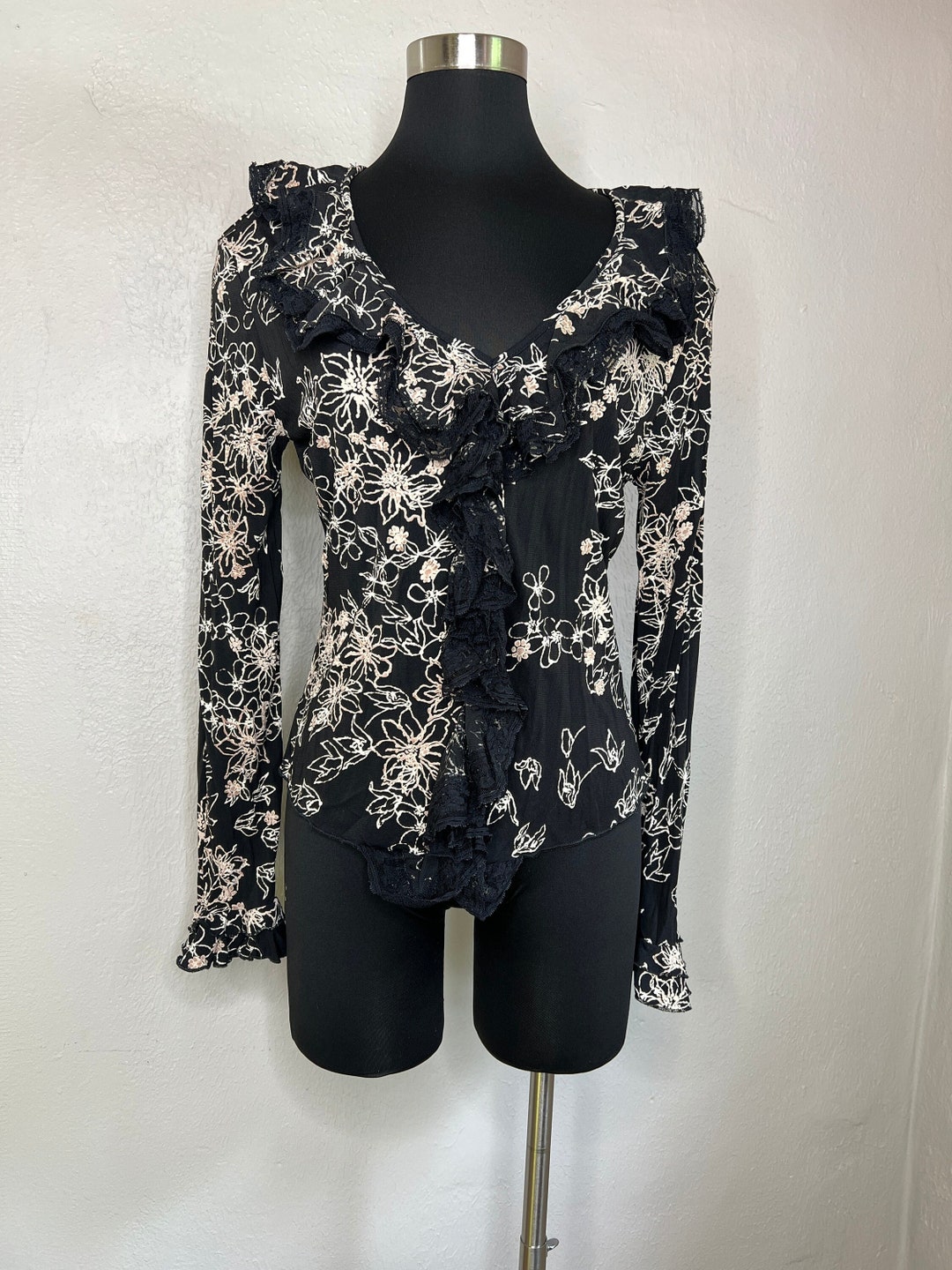 90s/y2k 2000s Rampage Ruffle Floral Top - Etsy