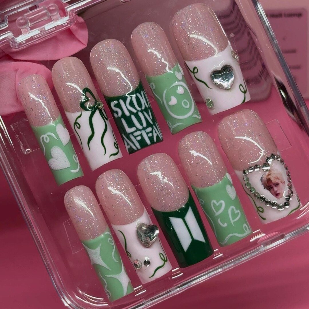 Skool Luv Affair BTS Press on Nails - Etsy