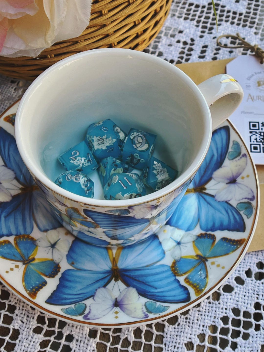 Dungeons and Dragons Dnd Dice Set With Matching Teacup and Saucer Blue ...