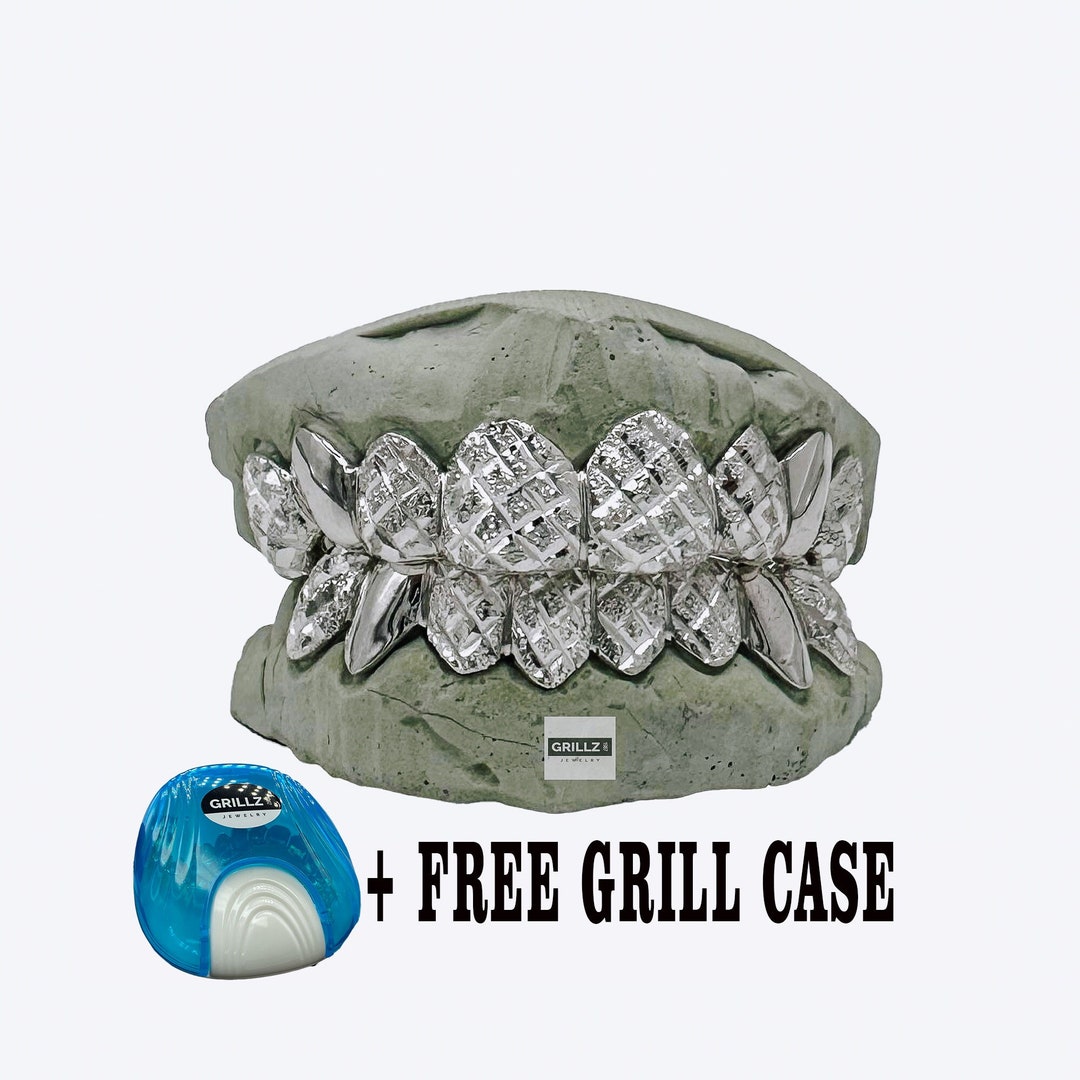 Express Custom Grillz With Shiny Diamond Dust, Gold Grillz With Free ...