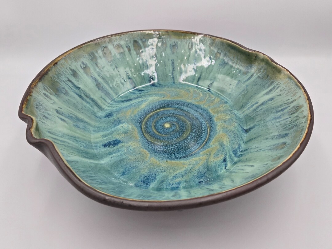 Handmade Stoneware Bowl - Etsy