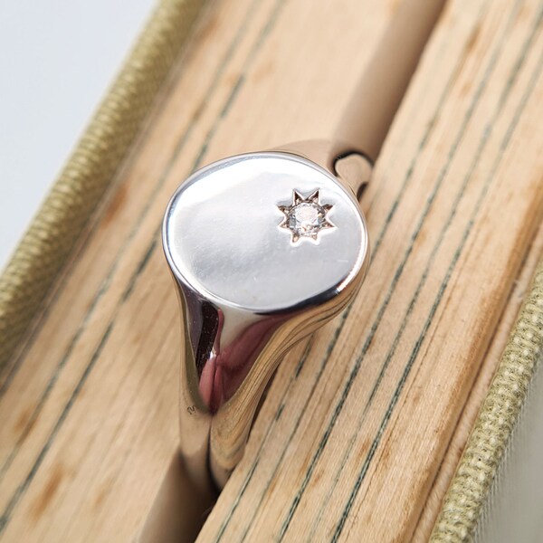 Womens Signet Ring - Etsy