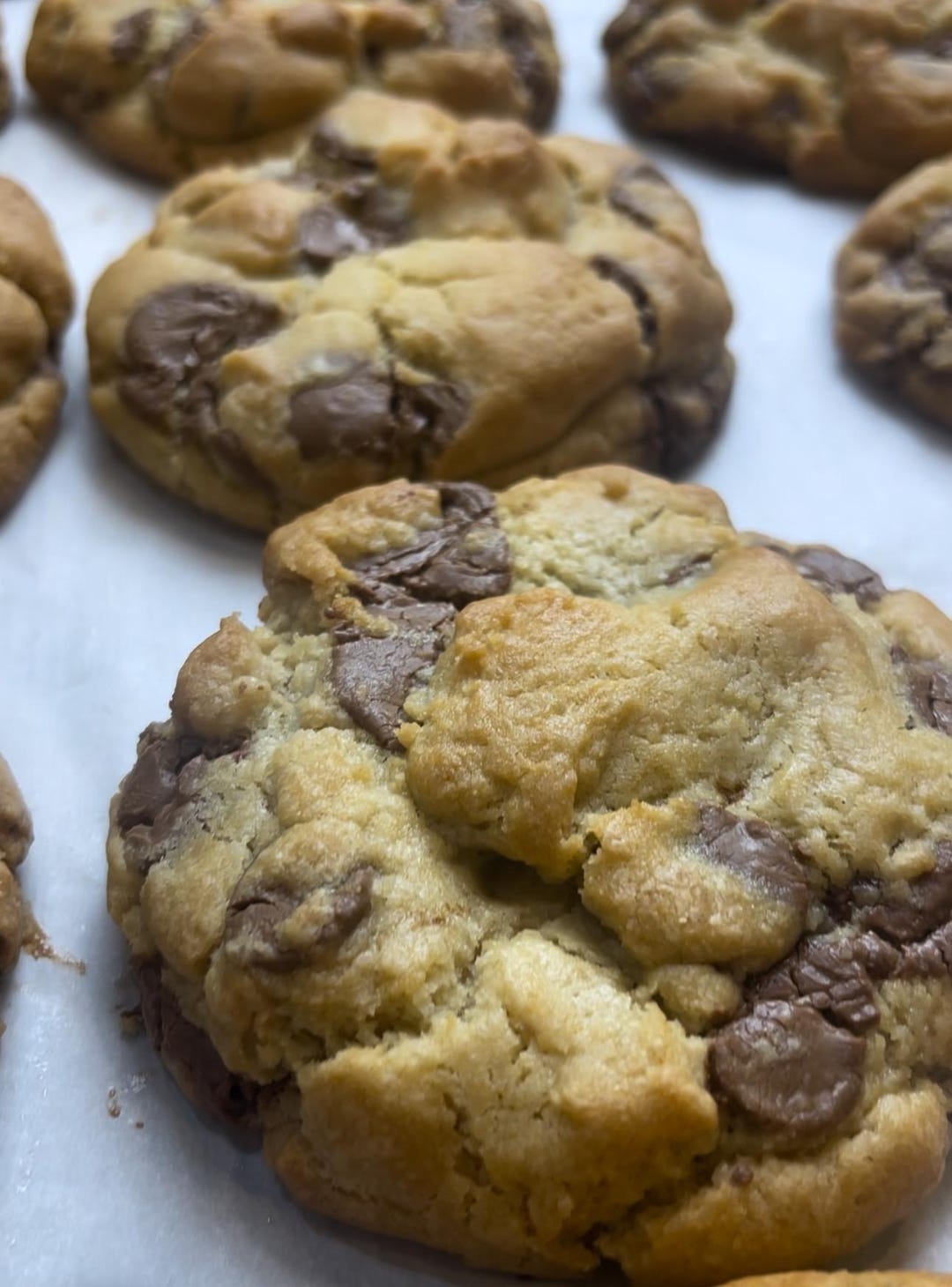 Luxury Belgian Chocolate Chip Cookies | Fresh-baked, Big & Soft (set of ...