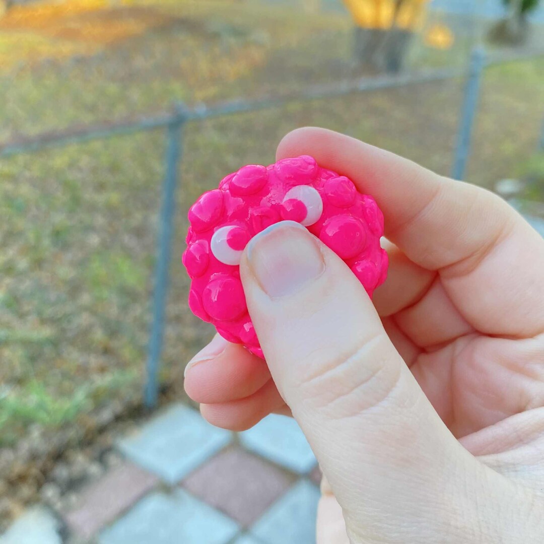 Pufferfish Bumpy Worry Stone Hot Pink Bumps Texture RARE Kawaii Fun ...