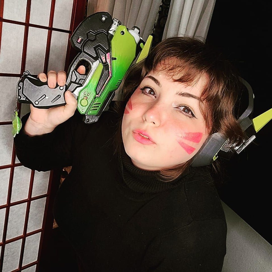 Cosplay Prop DVA Nano Skin Gun and Headphones Repianted and - Etsy