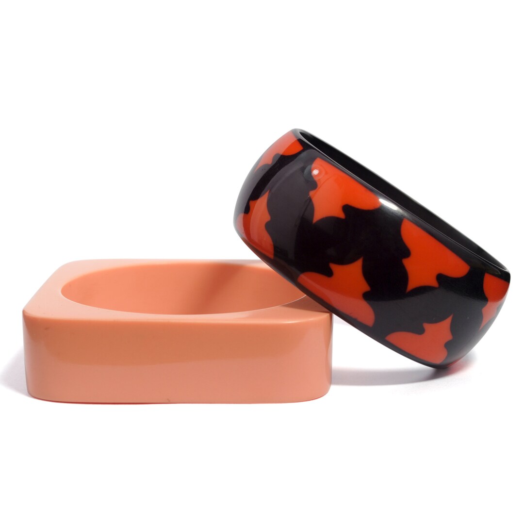 Handmade Carved Resin Bangle Set: Bold Fashion Jewelry - Etsy