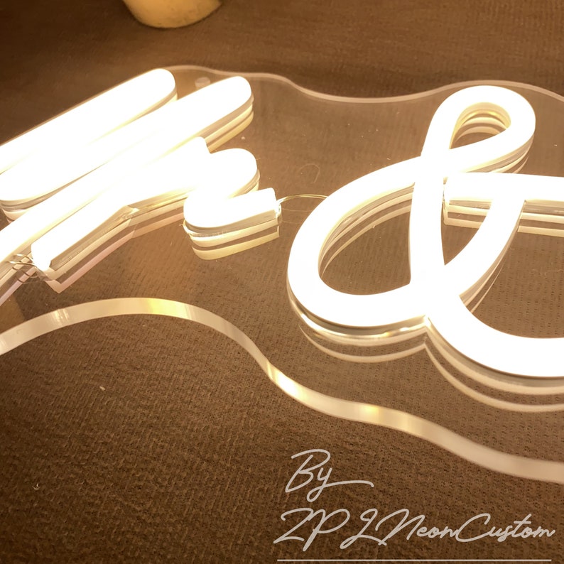 Custom Mr & Mrs Neon Sign, Wedding Decor, Personalized Gift - Etsy