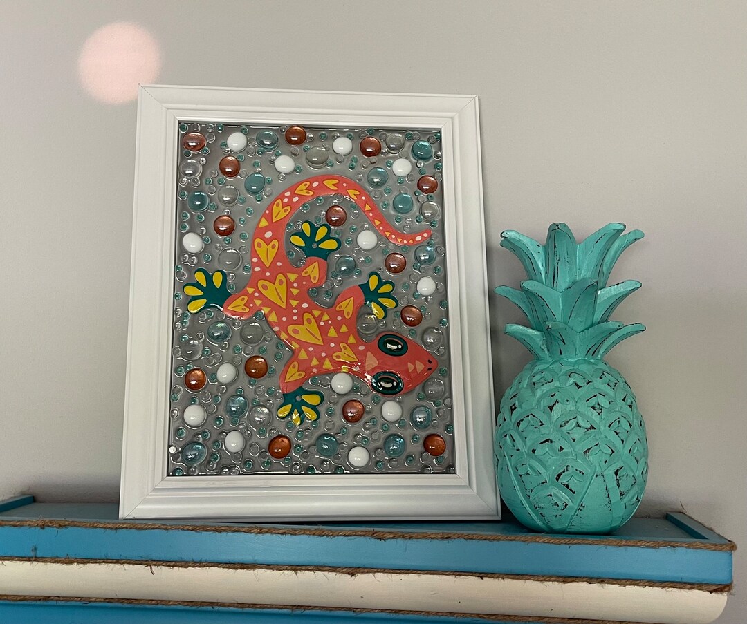 Coastal Resin Art, Lizard Wall Hanging, Gecko Art, Sun Catcher, Coastal ...