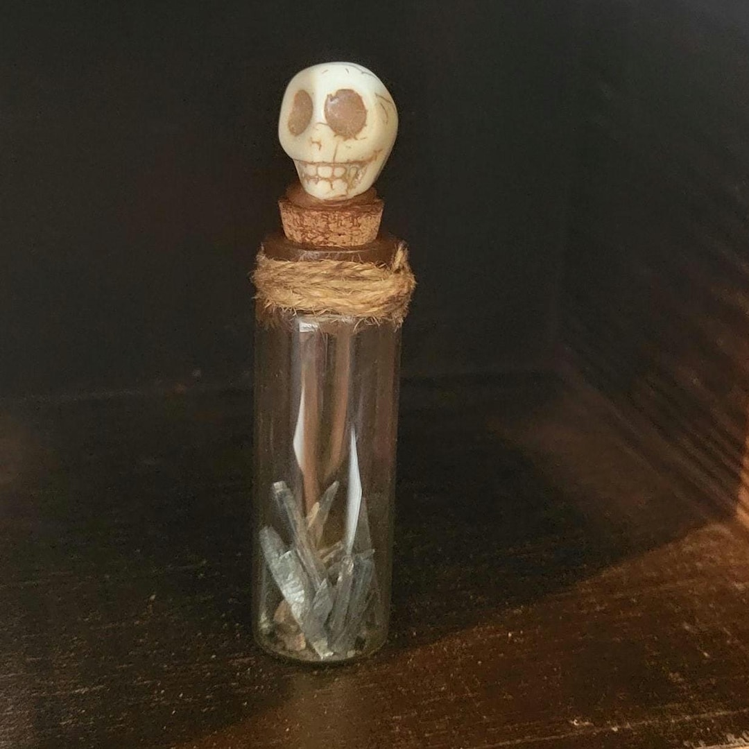 Corpse Crystal Vial 5gr Raw Vivianite Mineral With Howlite Skull - Etsy