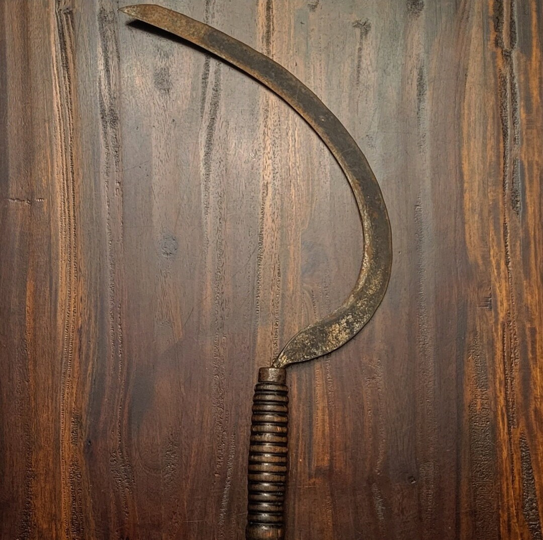 Sickle Vintage With Carved Handle / Gothic Gallery Wall / Halloween ...
