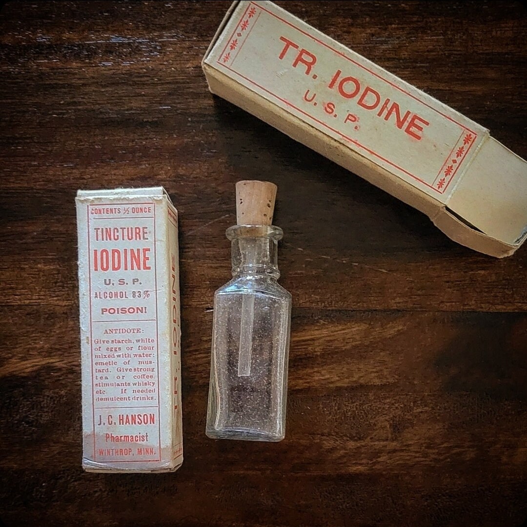 Tincture of Iodine Glass Bottle in Original Box / Medical Memorabilia ...
