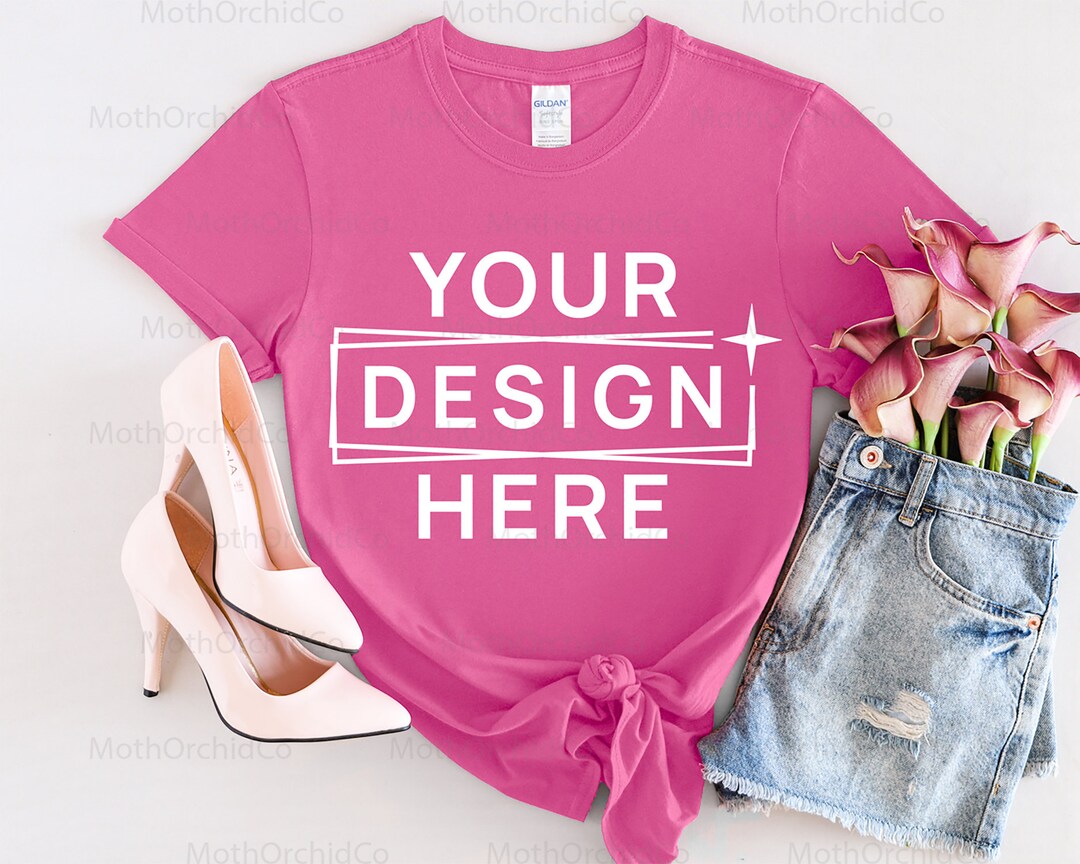 Gildan Heather Berry, Gildan 64000 Mockup, Gildan 64000, T-shirt Mockup ...