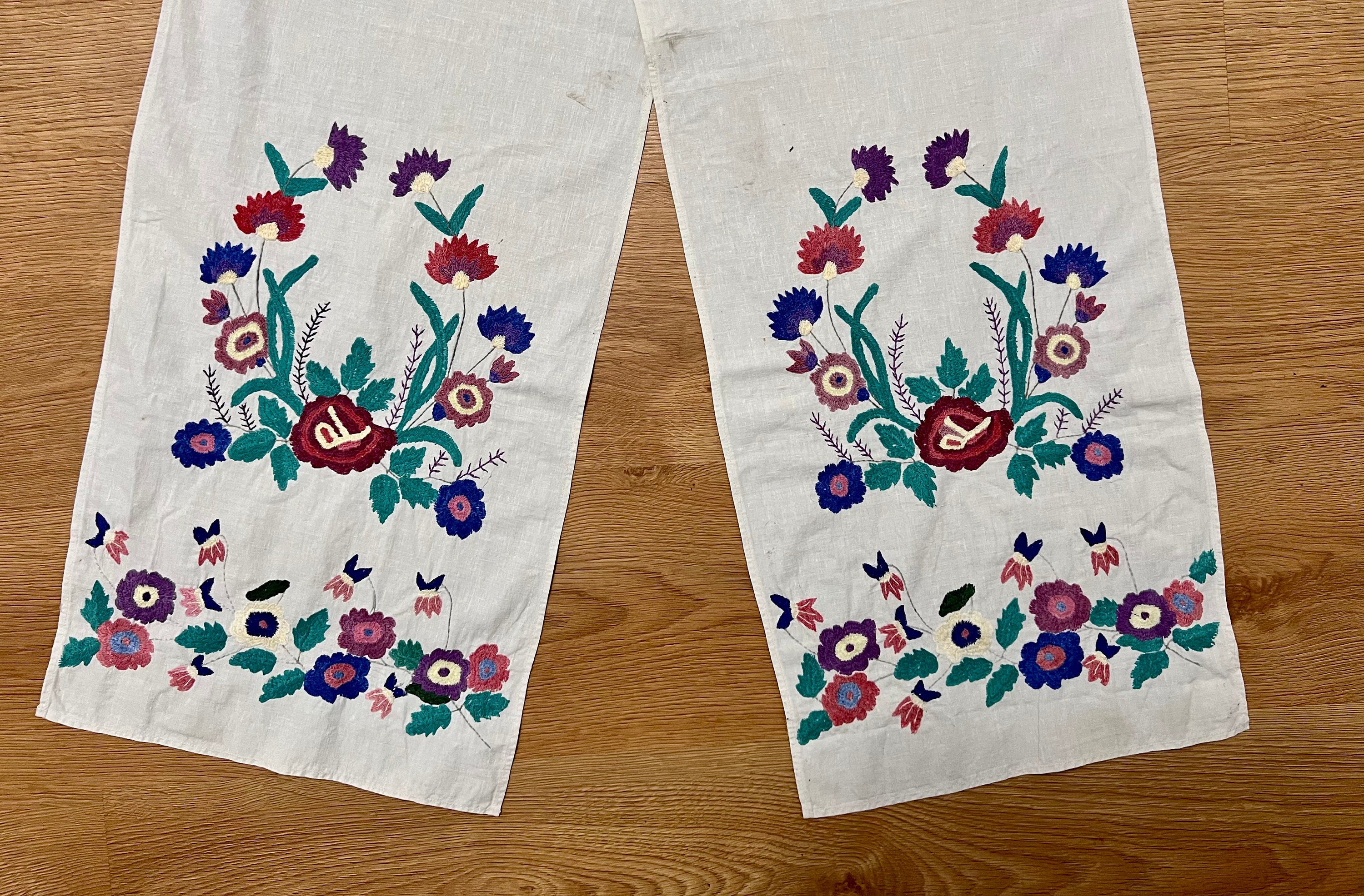 Vintage Ukrainian Towel , Ukrainian Decor , Hand Embroidery , Glory to ...