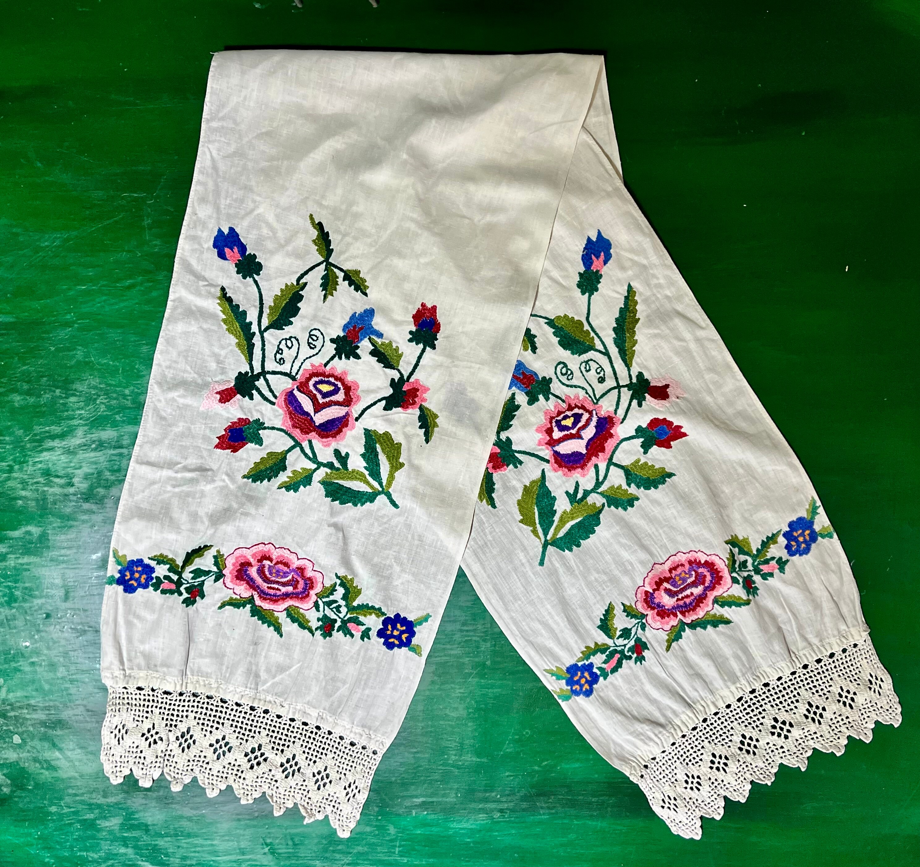 Vintage Ukrainian Towel , Ukrainian Decor , Hand Embroidery , Glory to ...