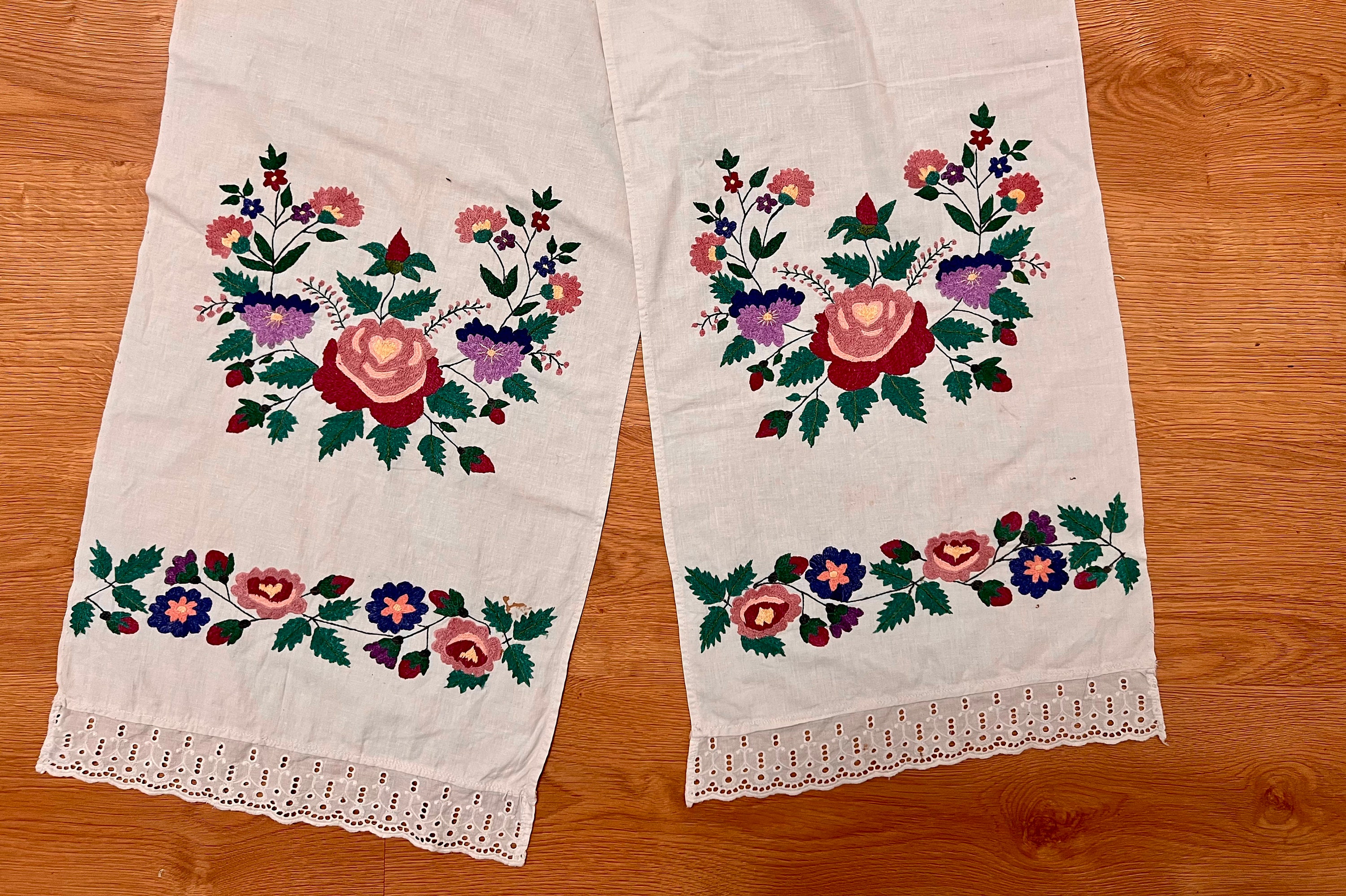 Vintage Ukrainian Towel , Ukrainian Decor , Hand Embroidery , Glory to ...