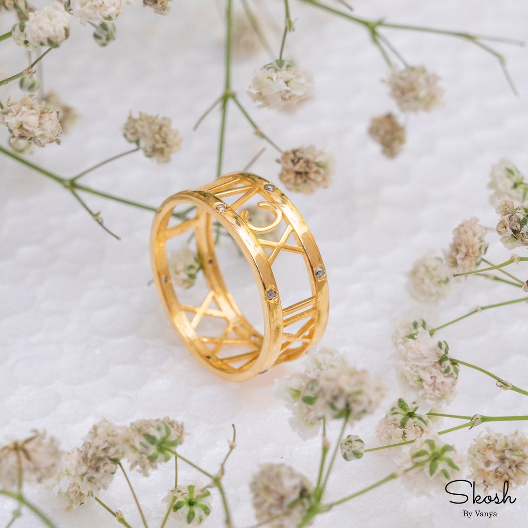 Personalised Wedding Date Ring in 14K Solid Gold, Custom Roman Numeral ...