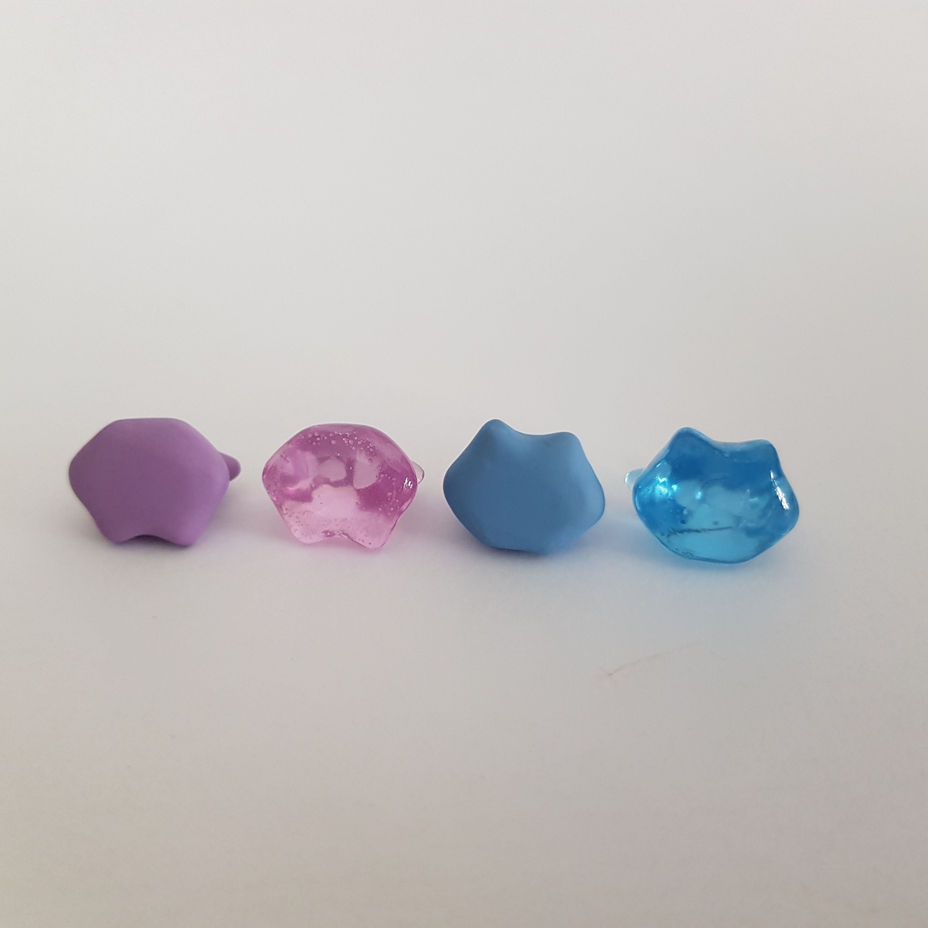 Pack of 4 Ditto Figures in Scale World Size Pokemon Shiny - Etsy